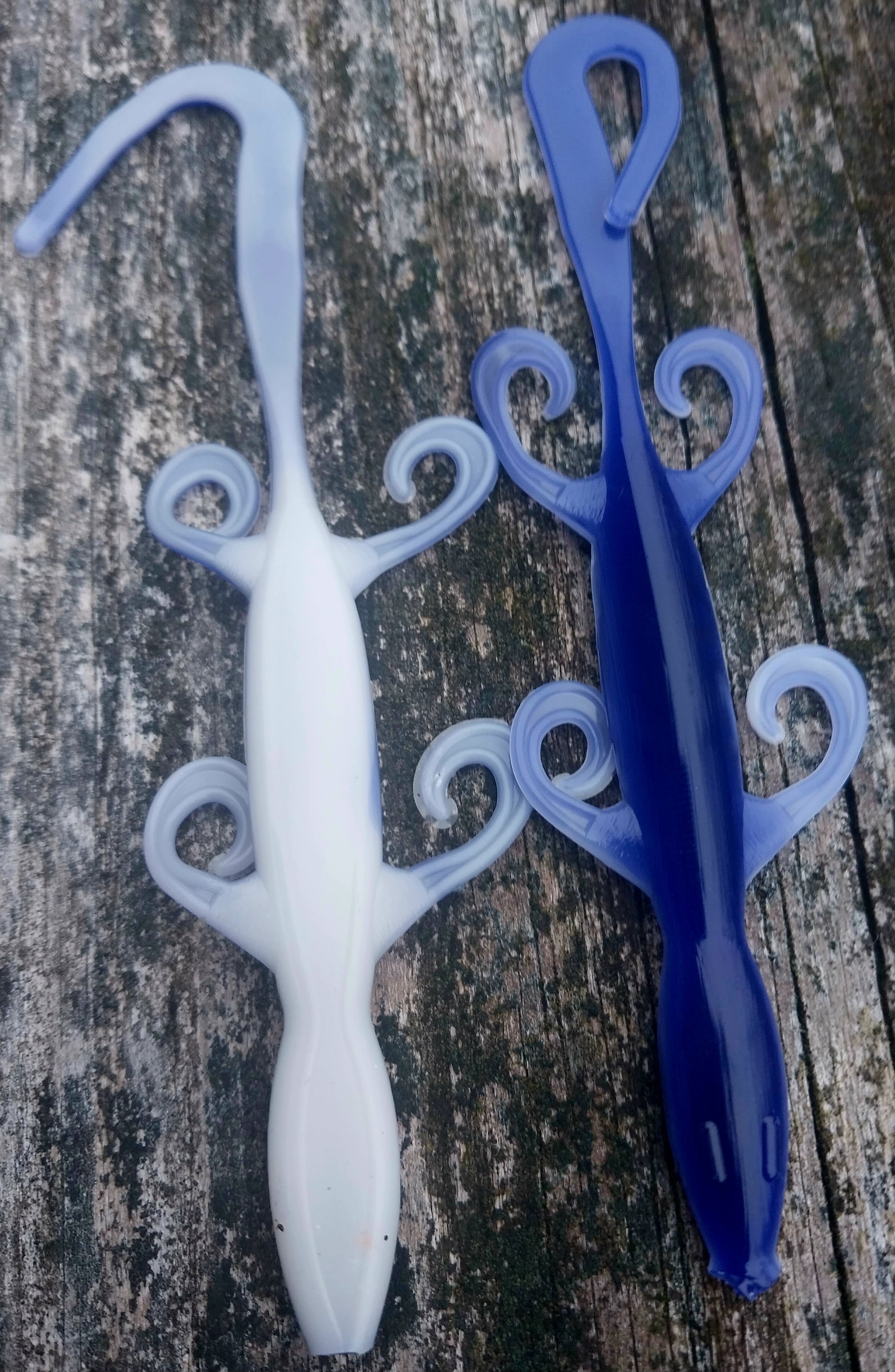 8" Lizard – Backyard Custom Plastics